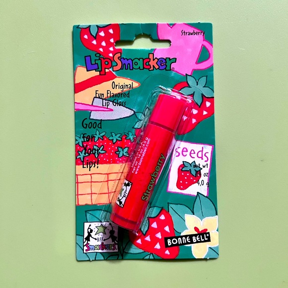 Bonne Bell | Makeup | Vhtf Vintage Bonne Bell Lip Smacker Strawberry ...